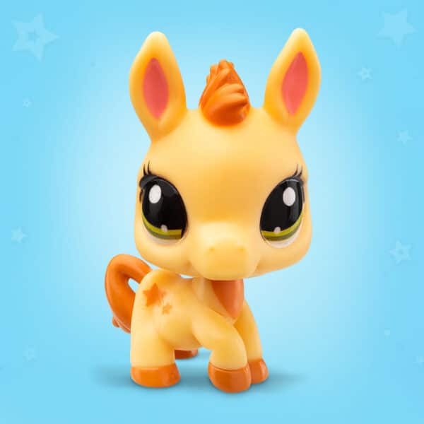 #LittlestPetStories Episode 1: Welcome, Capybara! - Littlest Pet Shop