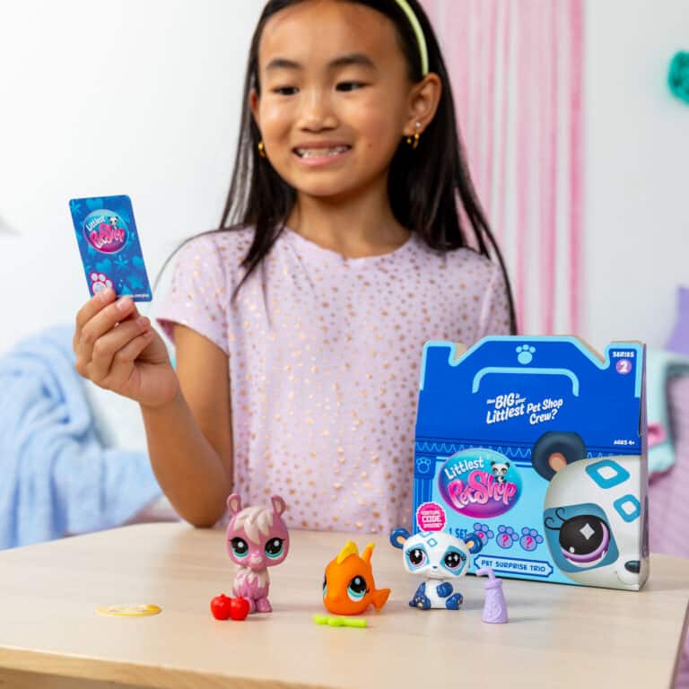 Pet Surprise 3-Pack - Series 2 - Littlest Pet Shop